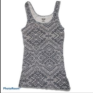Mossimo Supply Co. | Tops | Mossimo Patterned Black Long Grey White ...